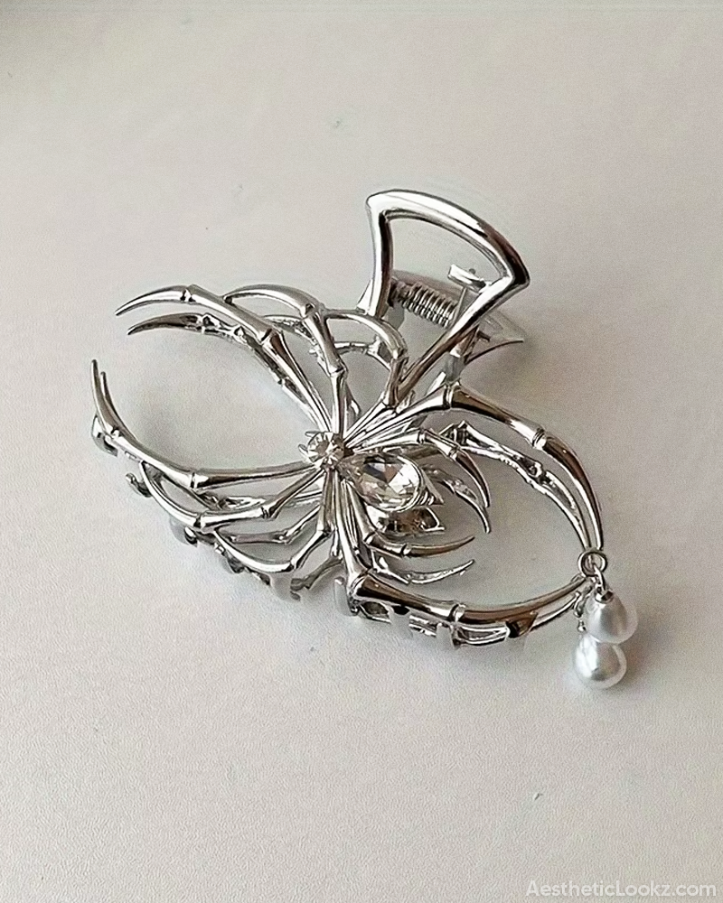 Spider Hair Clip | Aesthetic Lookz